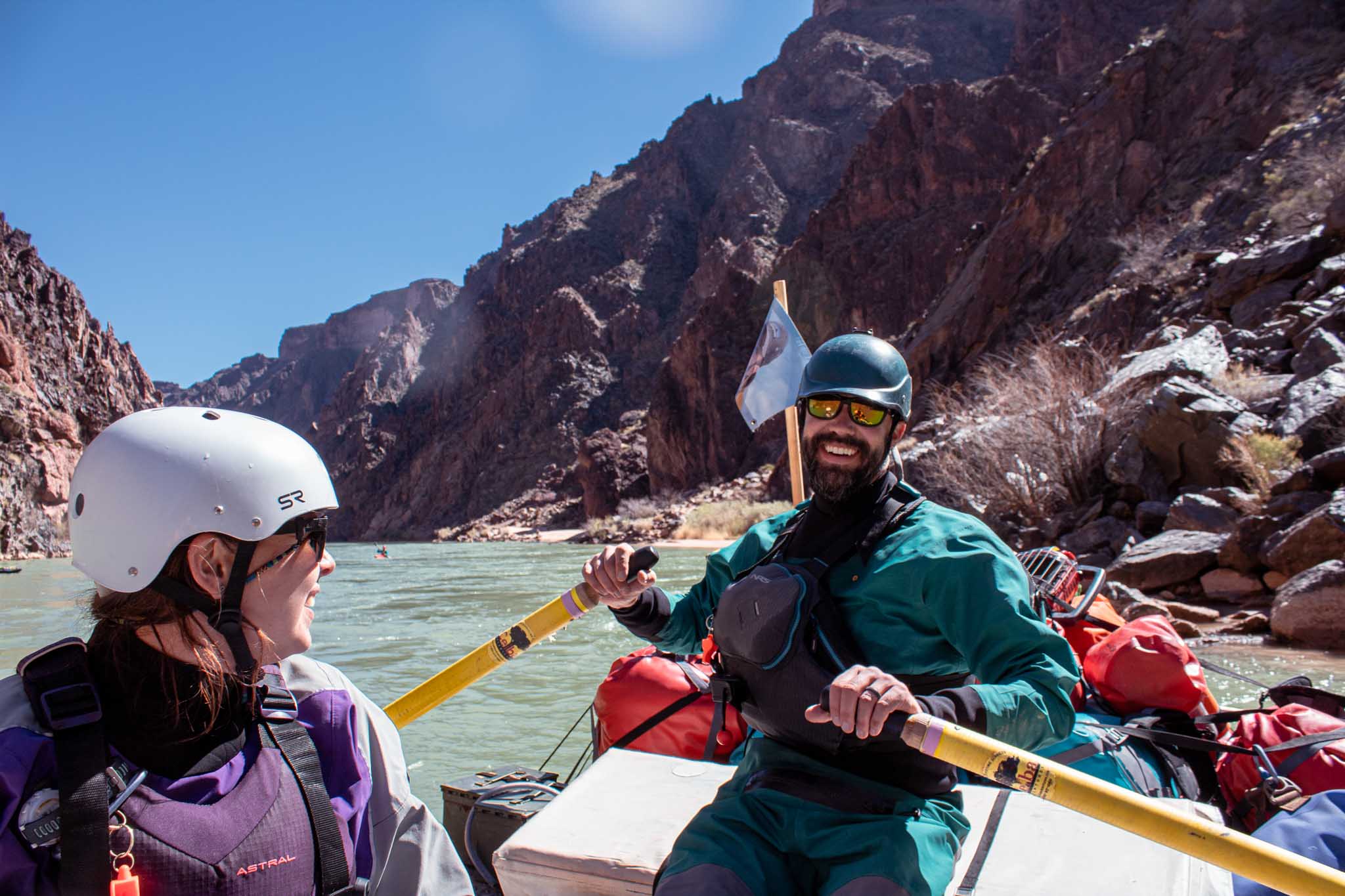 Oar vs Paddle Rafting - How They Differ